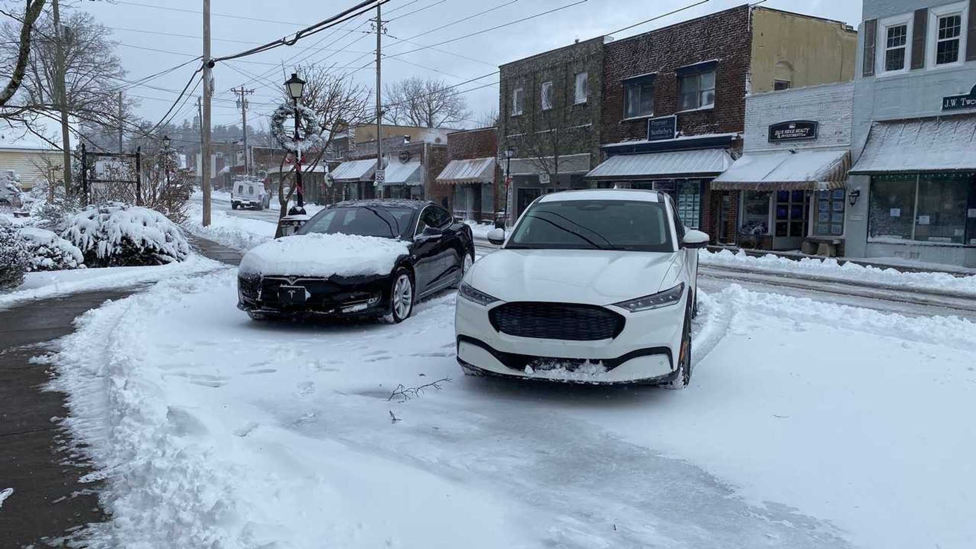 Here's How The Ford Mustang Mach-E Performs In The Snow