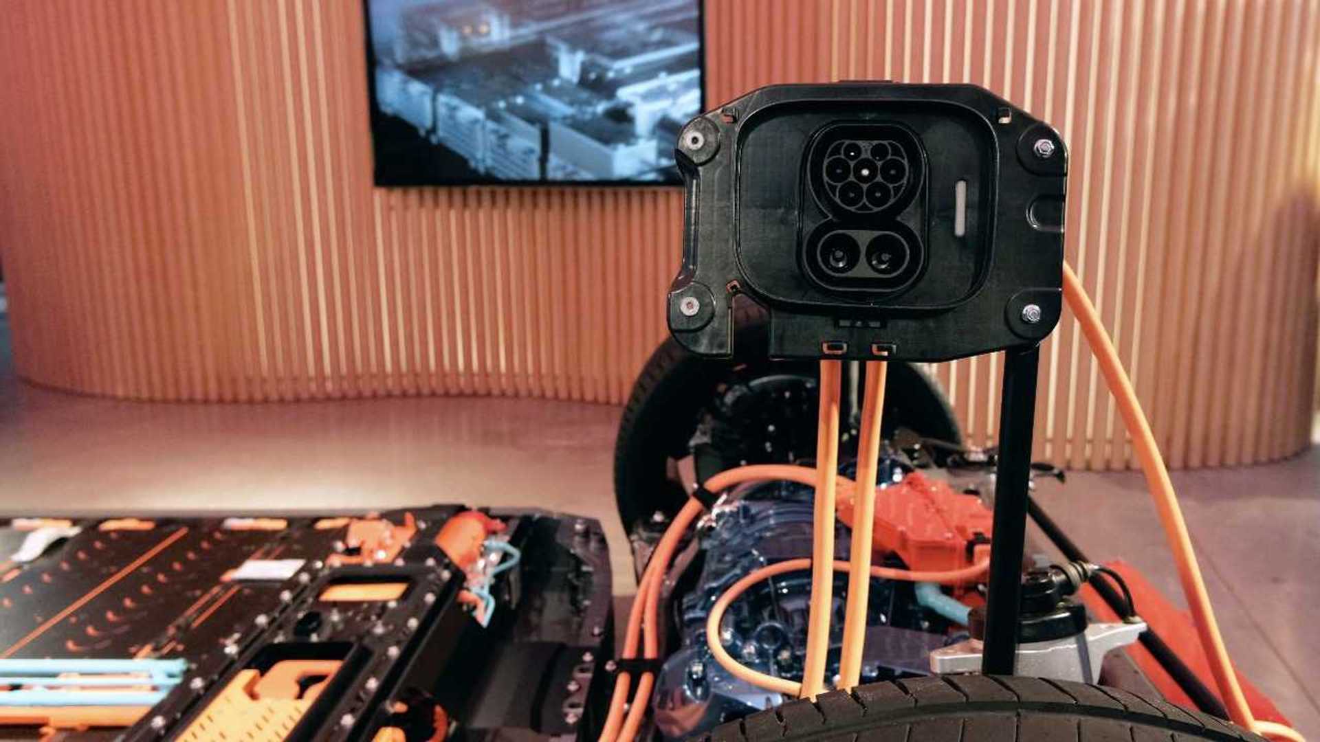 2024 Volvo EX90 EV: Everything You Need To Know