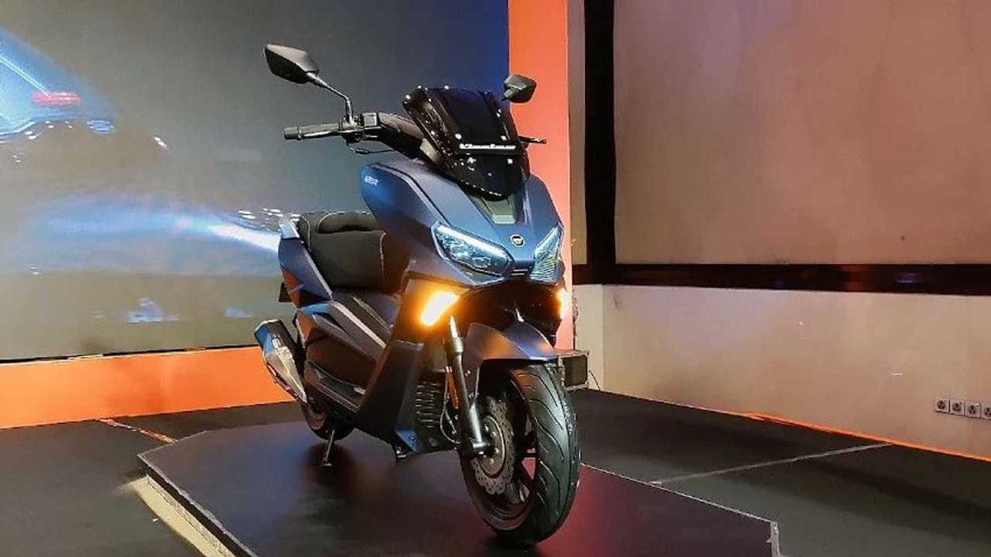 Keeway Perkenalkan Dua Skuter 300 cc Baru untuk Pasar India