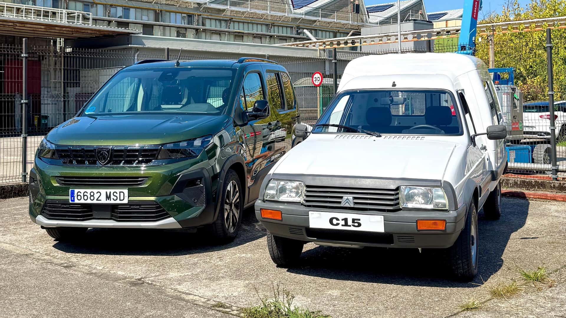 Descubrimos la Citroën C15 más increíble... ¡con sólo 67 km!
