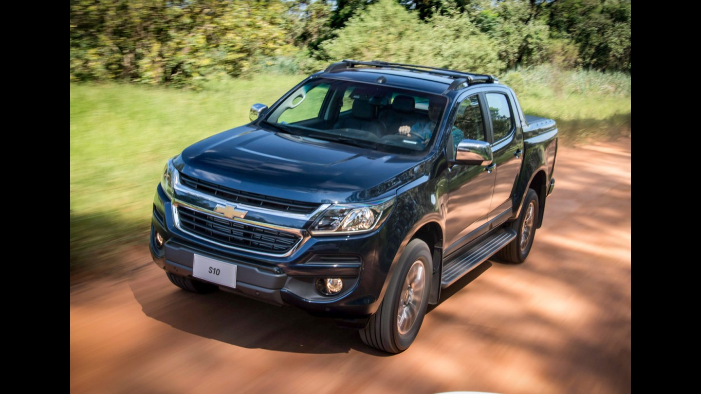 Nova Chevrolet S10 2017: tabela completa de versões, itens de série e ...