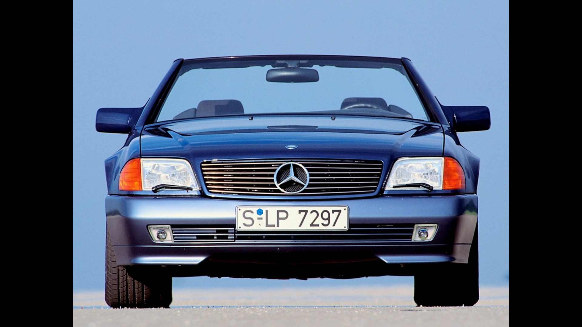 Mercedes SL, la storia della prima spider moderna