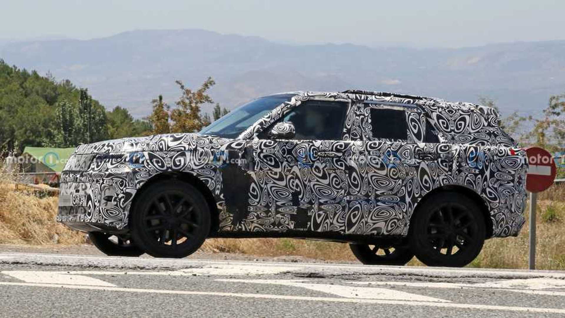 Land Rover, Range Rover Sport'un testlerine başladı
