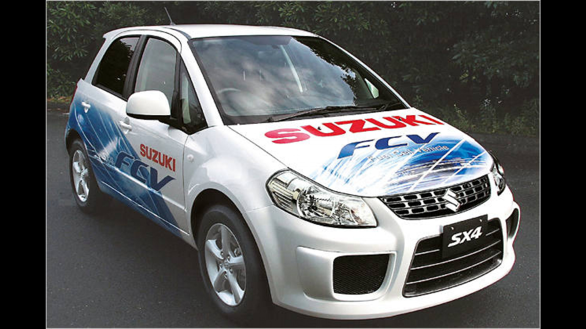 Mit Brennstoffzelle und Wasserstofftank: Suzuki SX4-FCV