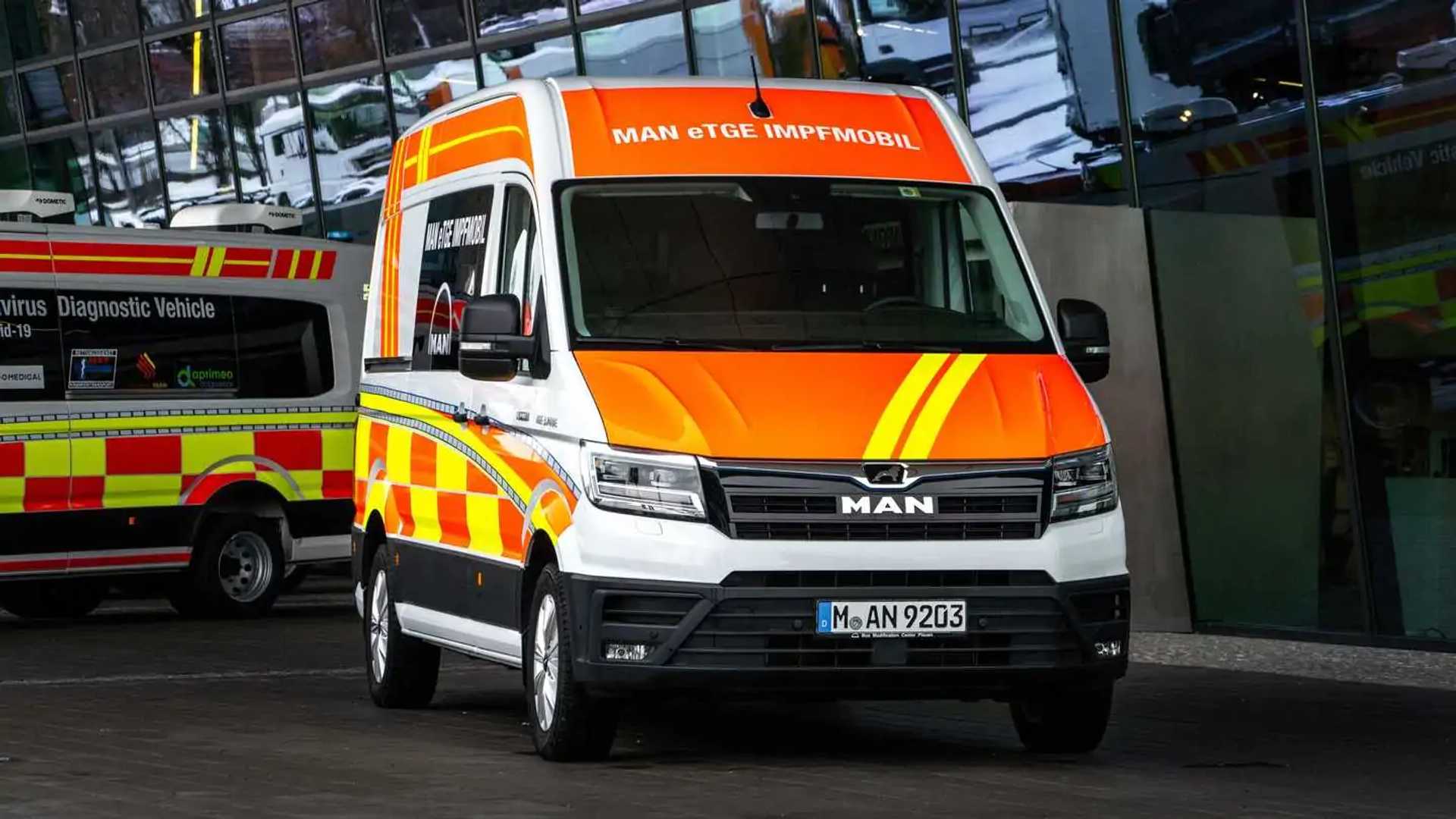 MAN eTGE: Elektro-Transporter könnte Sono-Solartechnik erhalten