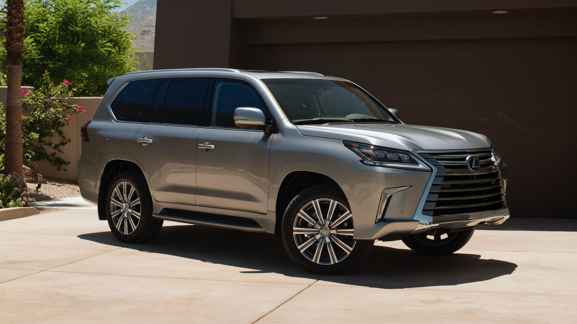 Lexus LX Haberleri ve İncelemeleri | Motor1.com