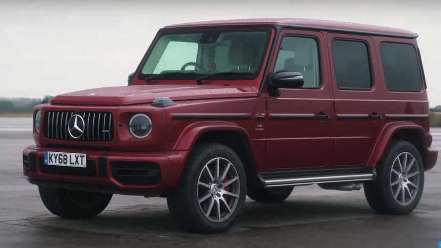 AMG G63, Jimny ve L200 bir Hummer H1'i halat ile çekmeye çalışıyor