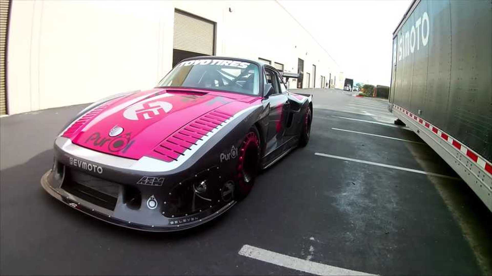 Este Porsche 935 K3 de Bisimoto ahora es eléctrico y apto para calle