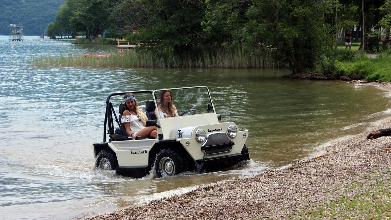 Avec Lazareth, la Mini Moke devient amphibie