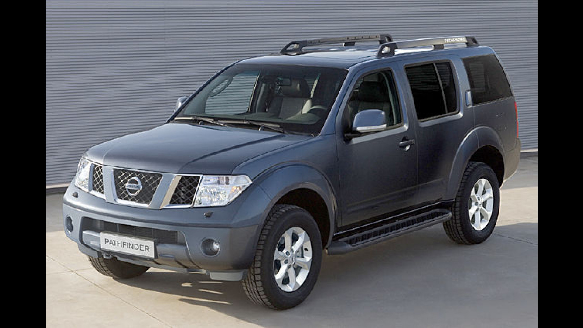Nissan überarbeitet seine Baureihen Navara und Pathfinder (2007)