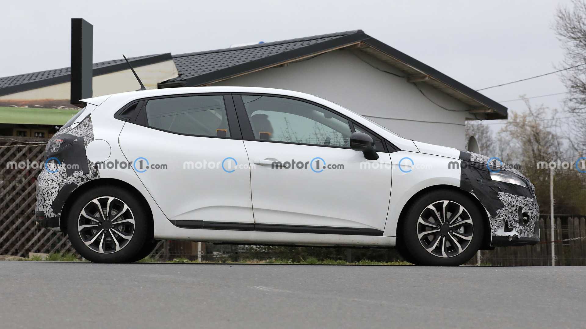 Renault Clio V restyling (2023) - Forocoches