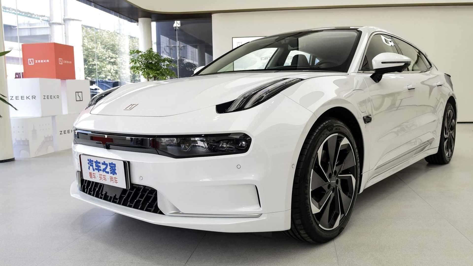 Carro elétrico premium da Geely ganha edição com 1.032 km de autonomia