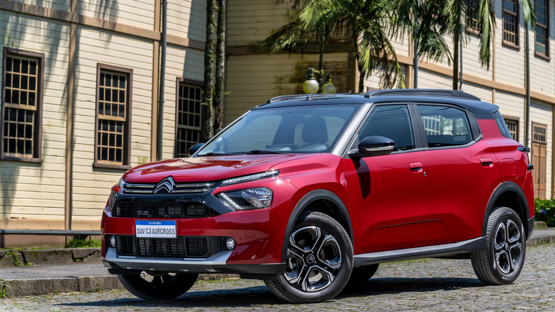 Citroën C3 Aircross de 7 lugares chega com preços a partir de R$ 117.990