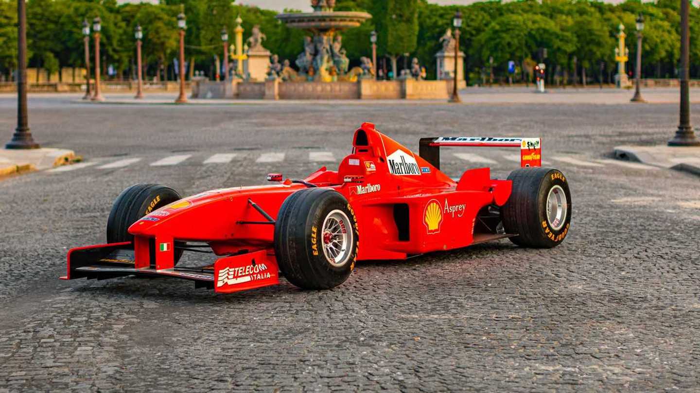 El auto más caro subastado en Pebble Beach fue uno manejado por Fangio