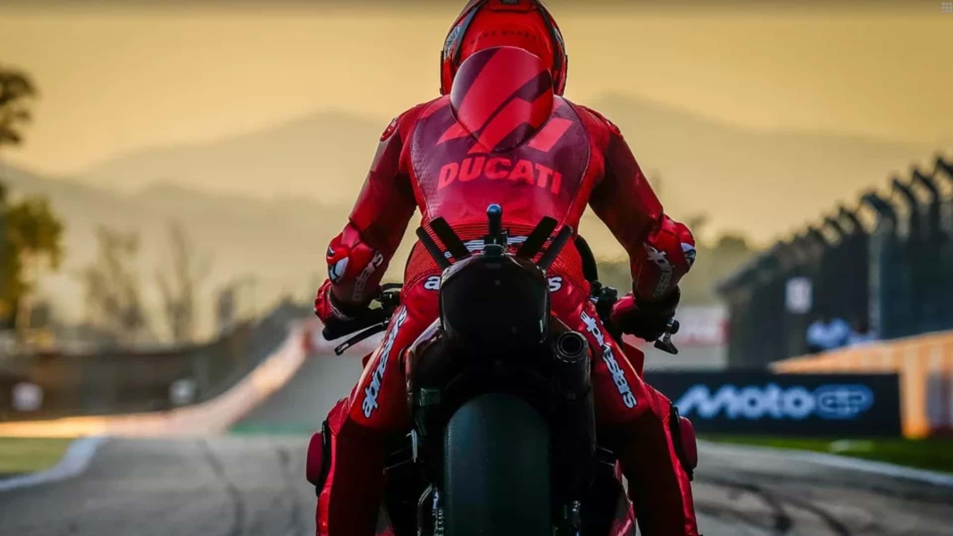 Marc Márquez revient comme l’un favoris du MotoGP en 2025