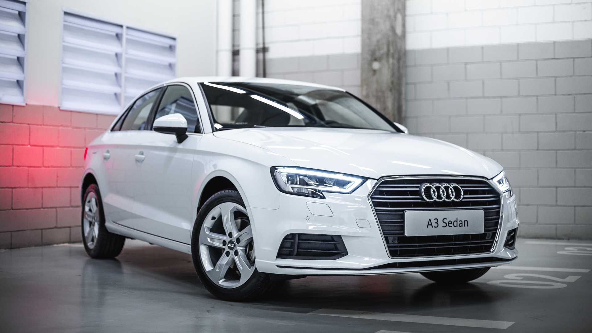 Audi A3 Sedan celebra 25 anos da marca no Brasil por R$ 149.990