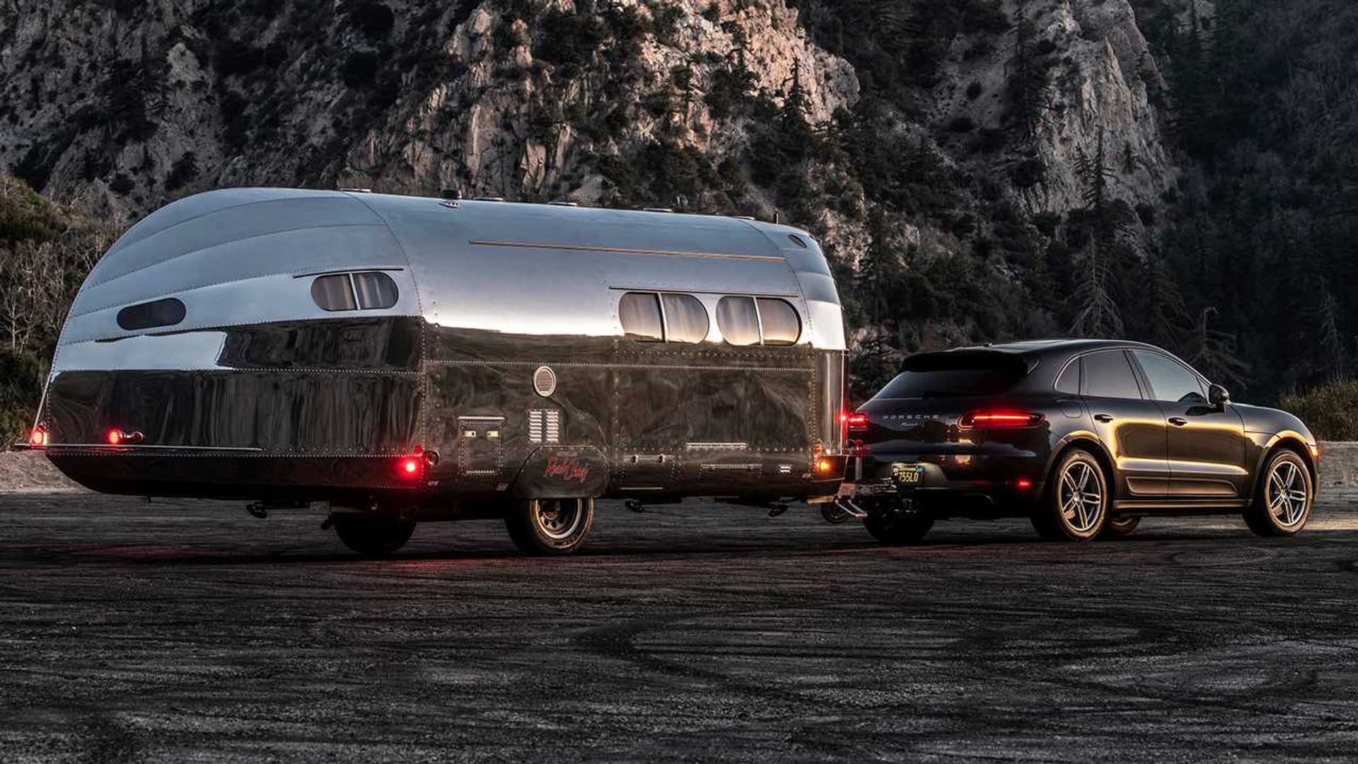 Bowlus, lüks ve retro tasarımlı karavanını tanıttı