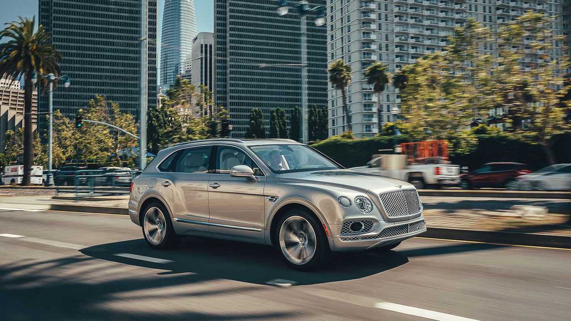 Bentley Bentayga Hybrid: Das Monster-SUV wird elektrifiziert