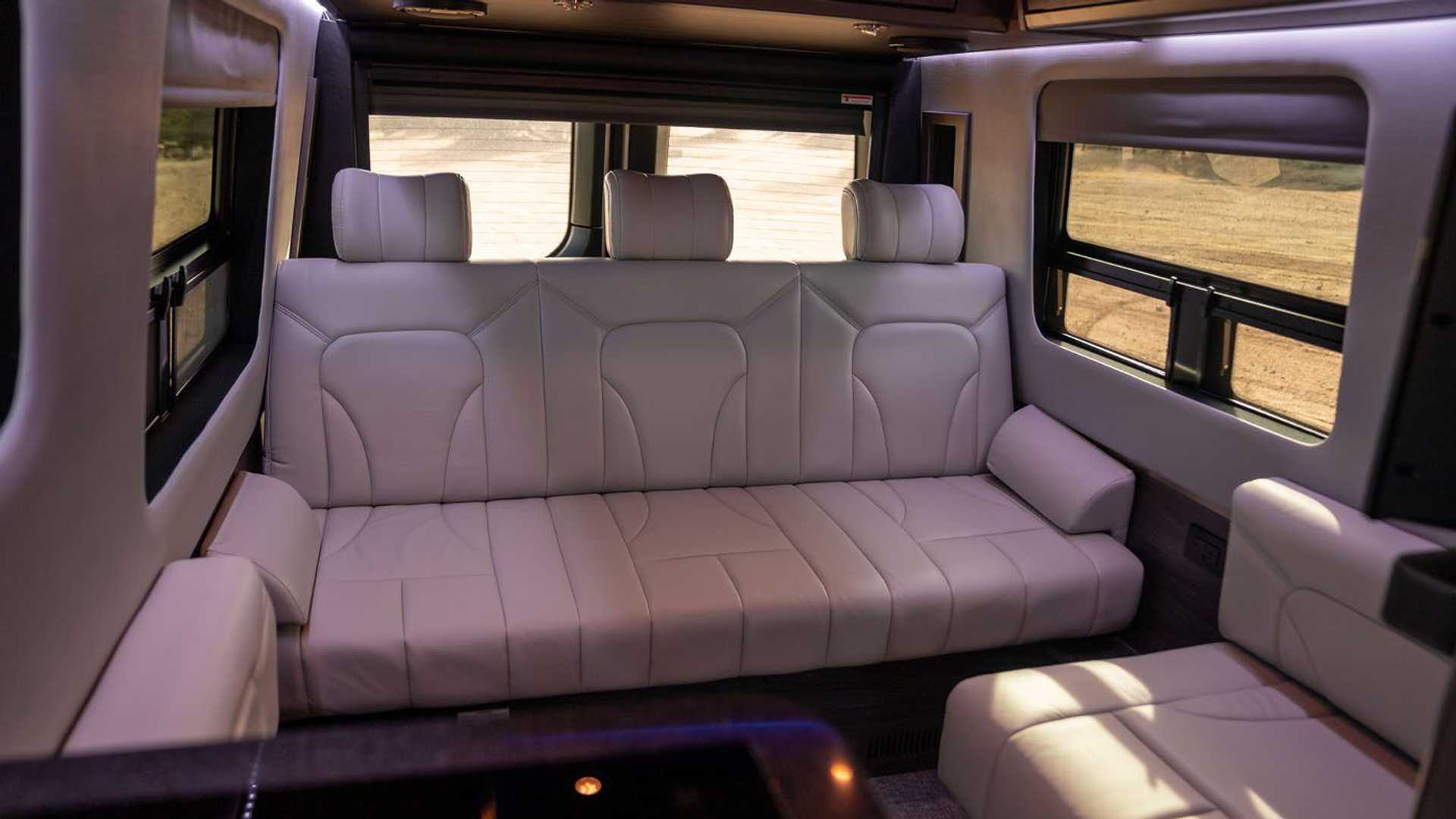 Date un lujo con la autocaravana premium Grech RV Strada