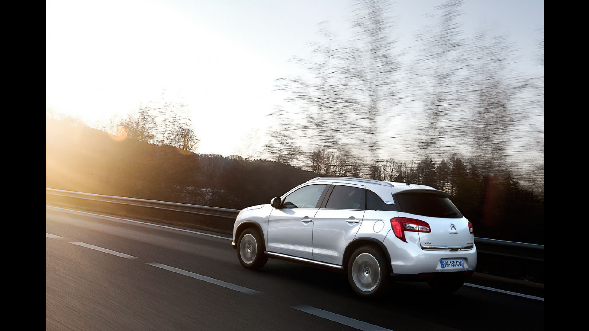Citroen C4 Aircross: SUV compatta, confortevole e in stile DS