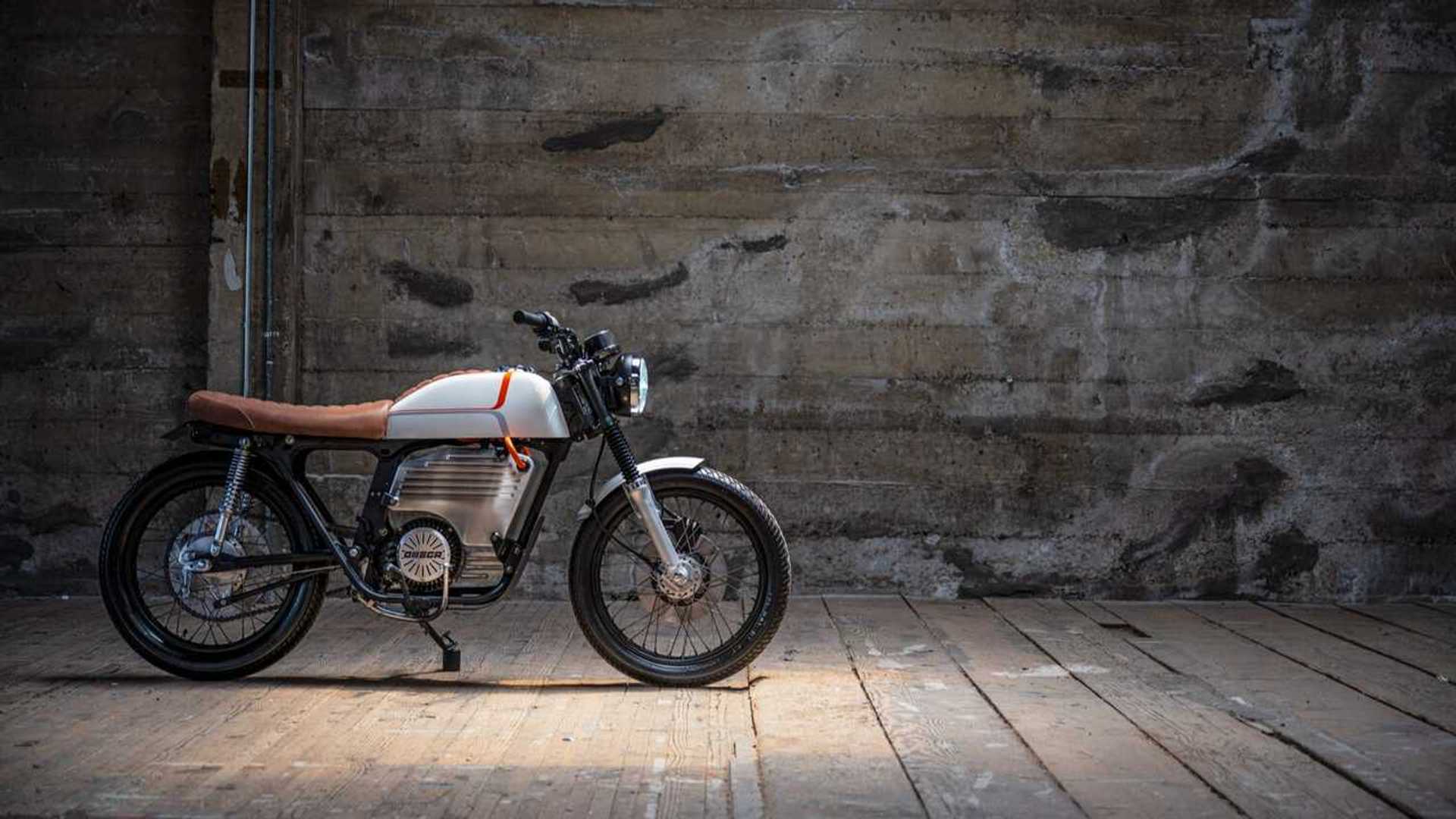 This Custom Electric Honda CB200 Puts A New Spin On Neo-Retro