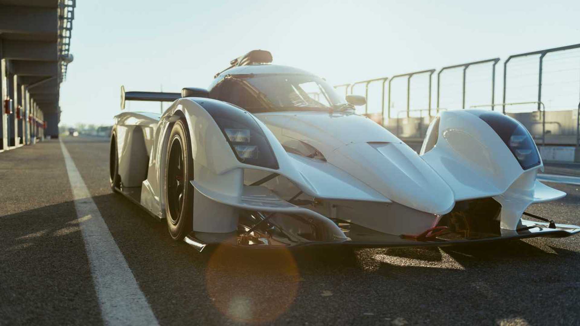 Praga R1 - La supercar de 643 kg propulsée par un moteur Alpine