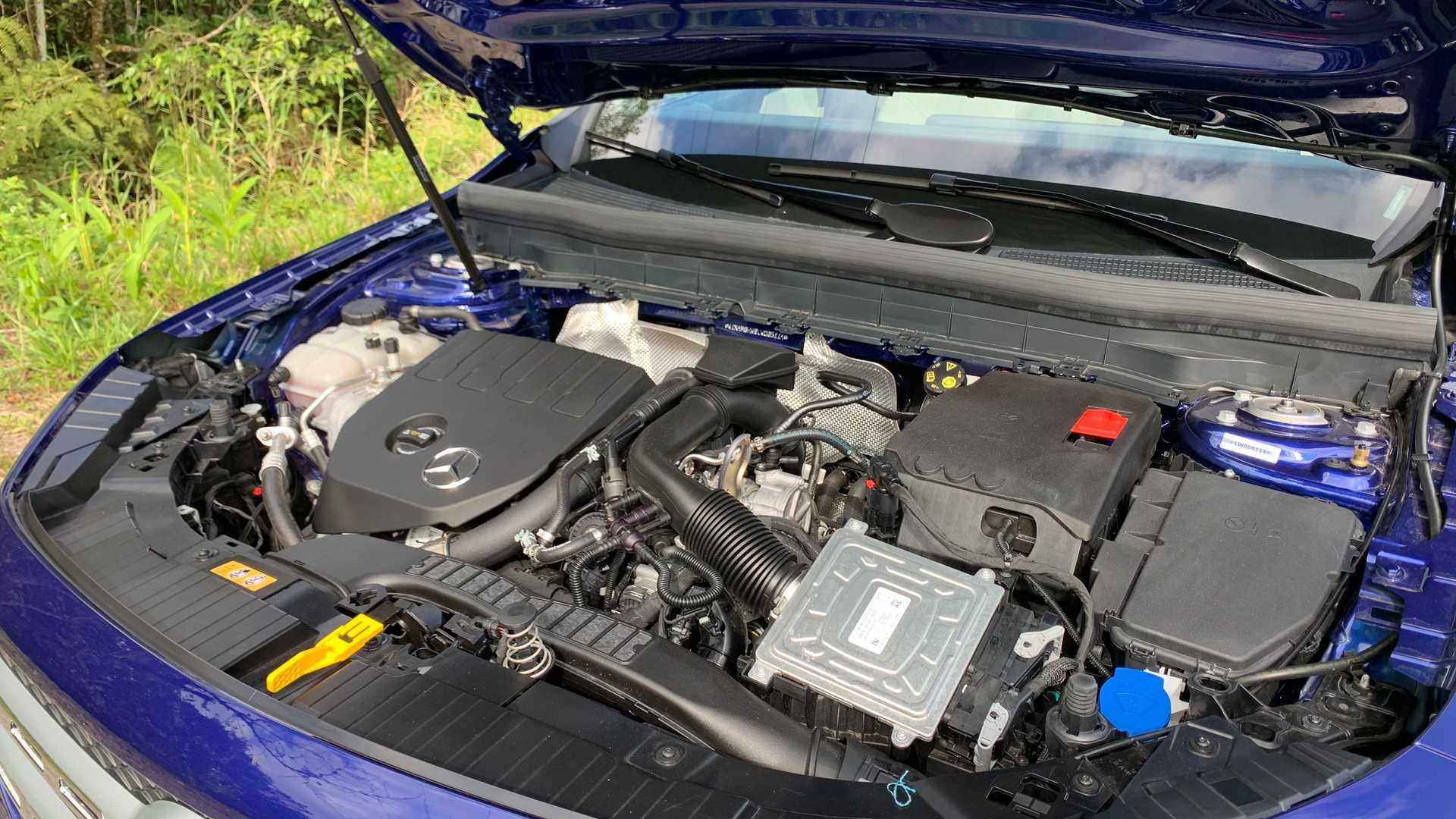 Teste: Mercedes-Benz GLB 200 exemplifica nova estratégia alemã