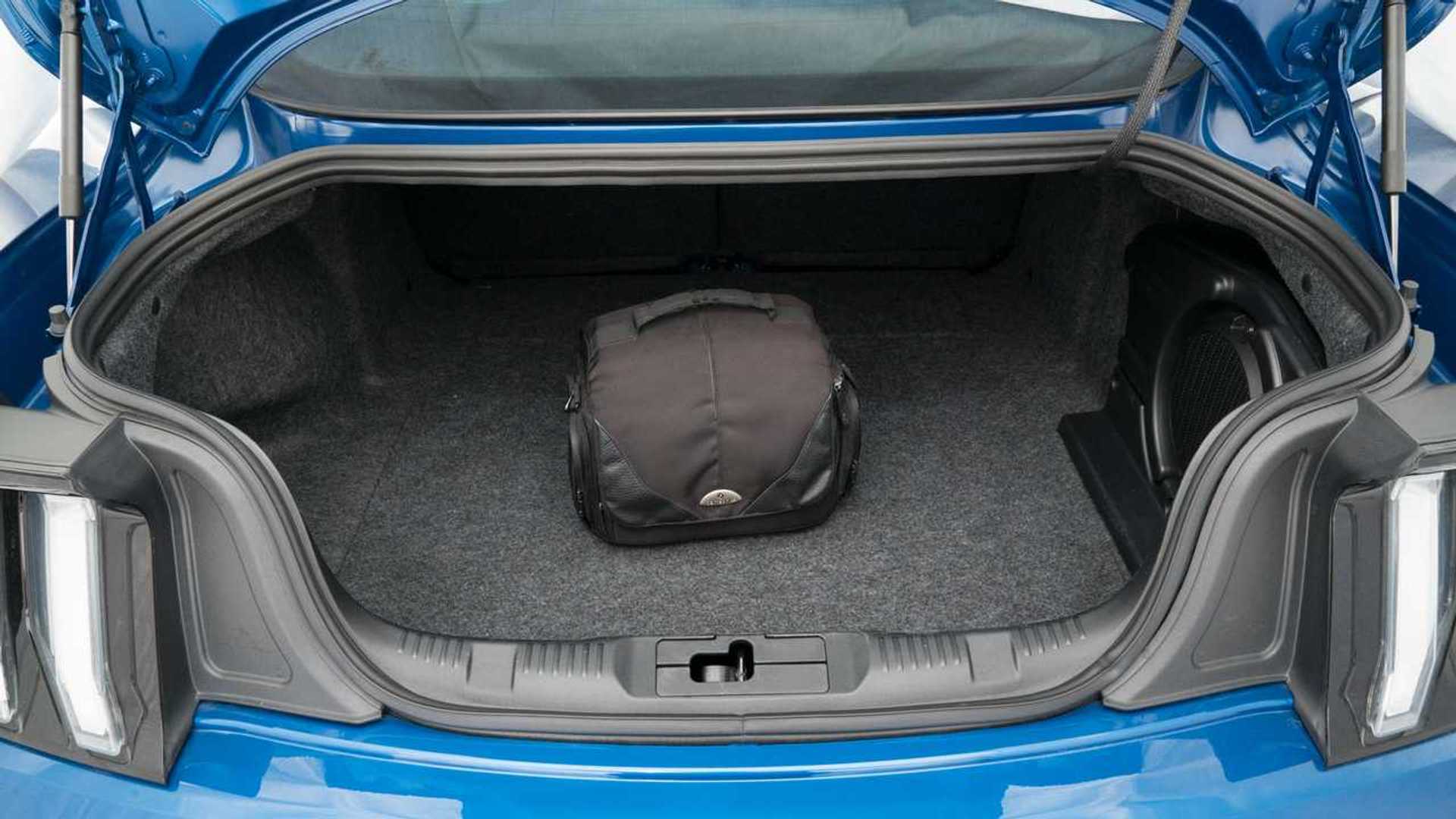 Ford Mustang Cabrio Kofferraum