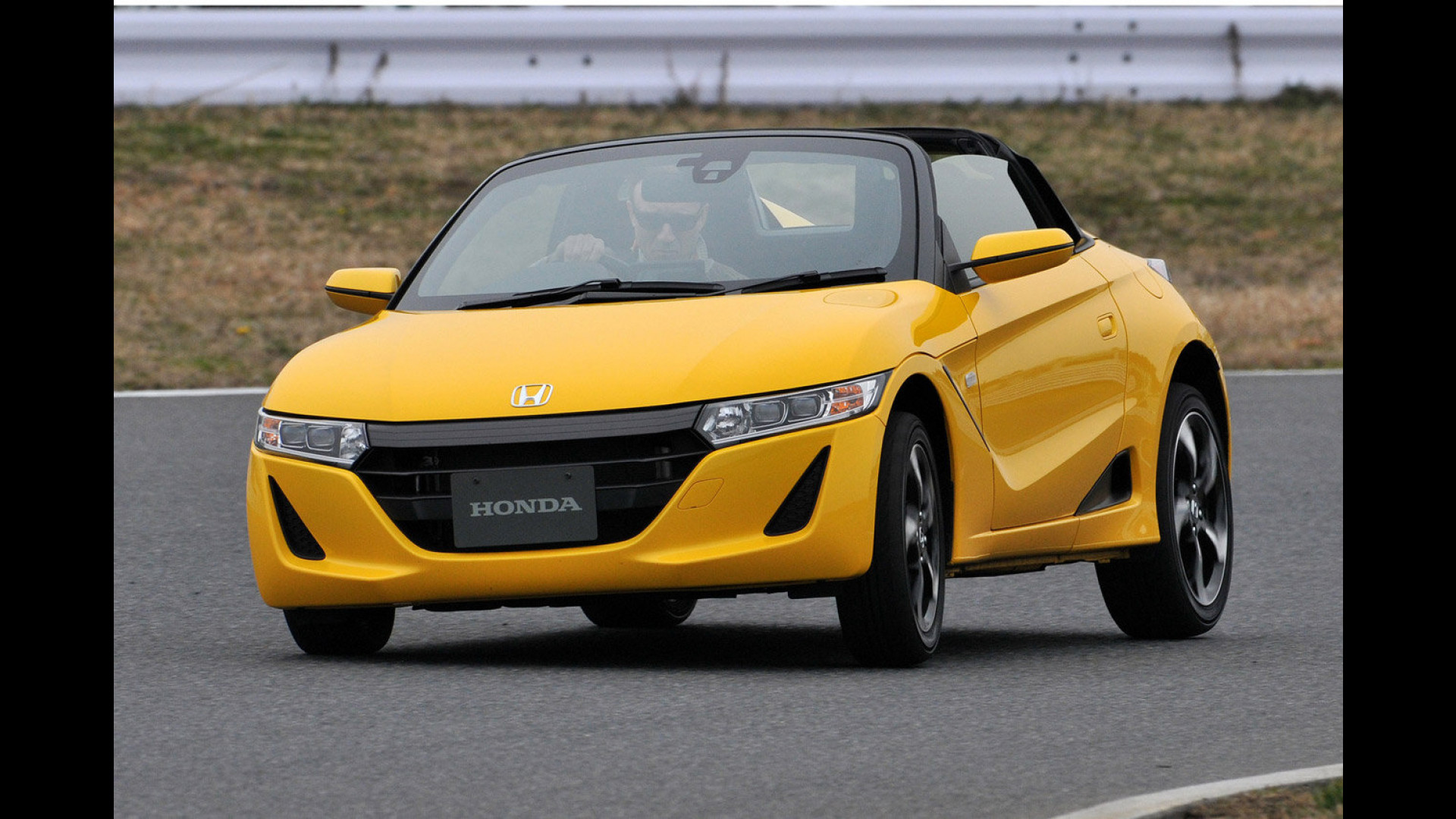 Honda S660, la spider tascabile