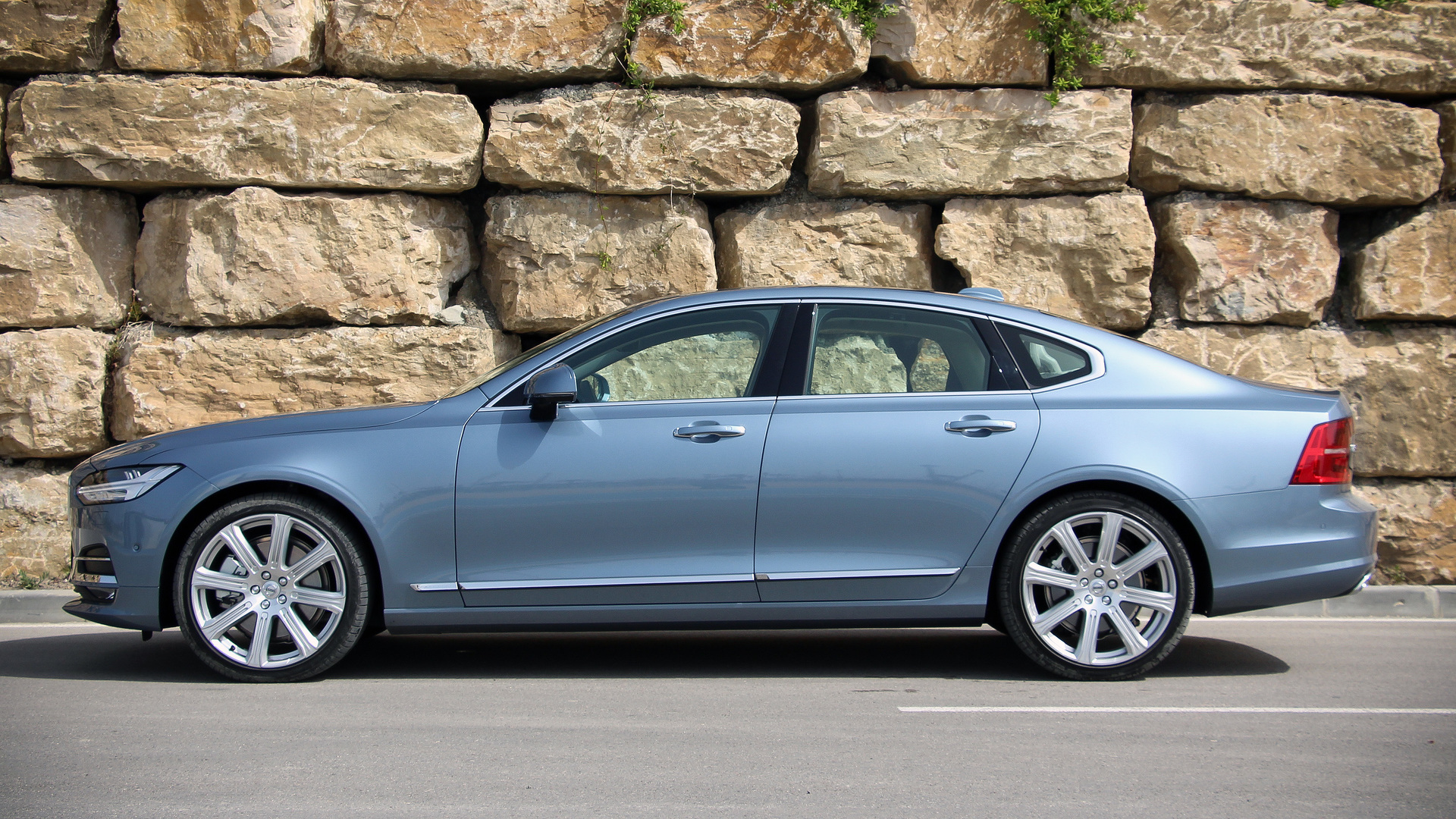 New Volvo S90 Wagon