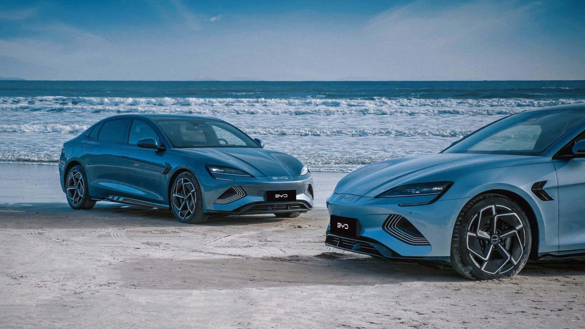 BYD Seal chega ao México e provoca Tesla Model 3 do outro lado da fronteira