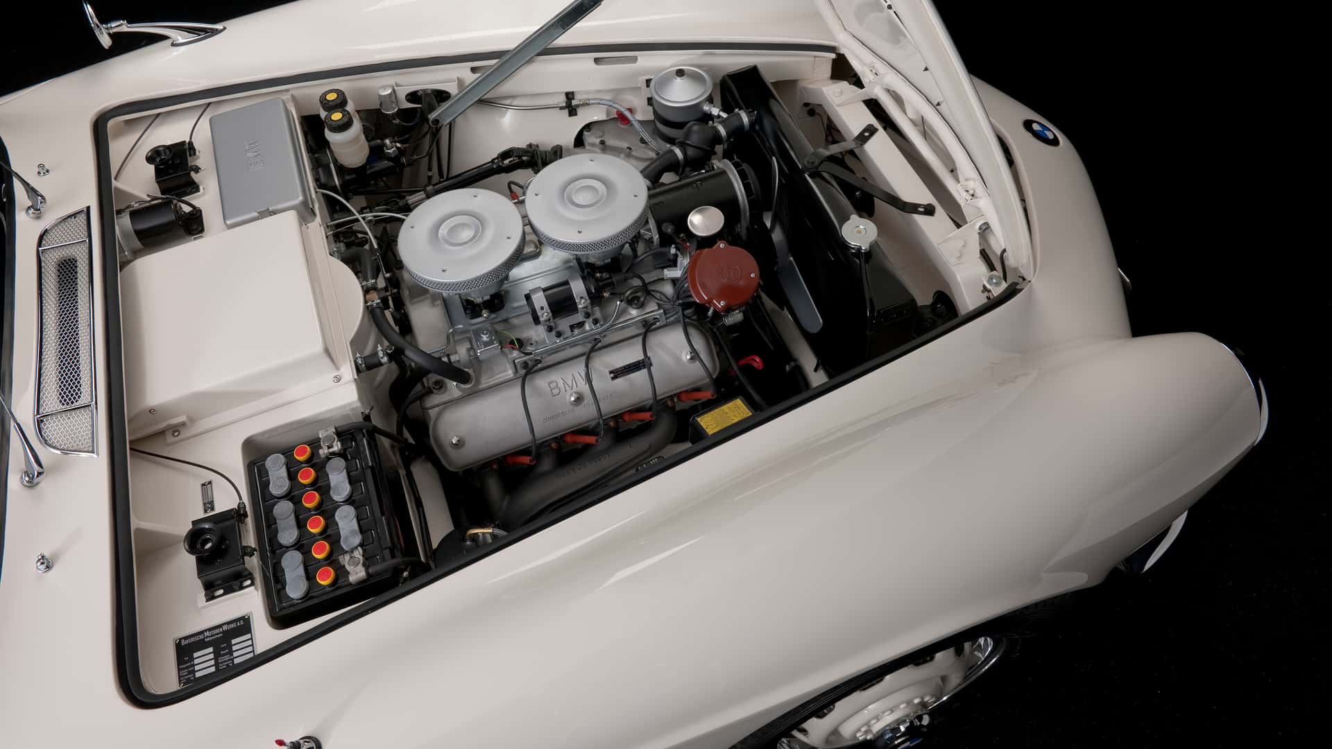 BMW M500, los primeros V8 de aluminio nacidos hace 70 años