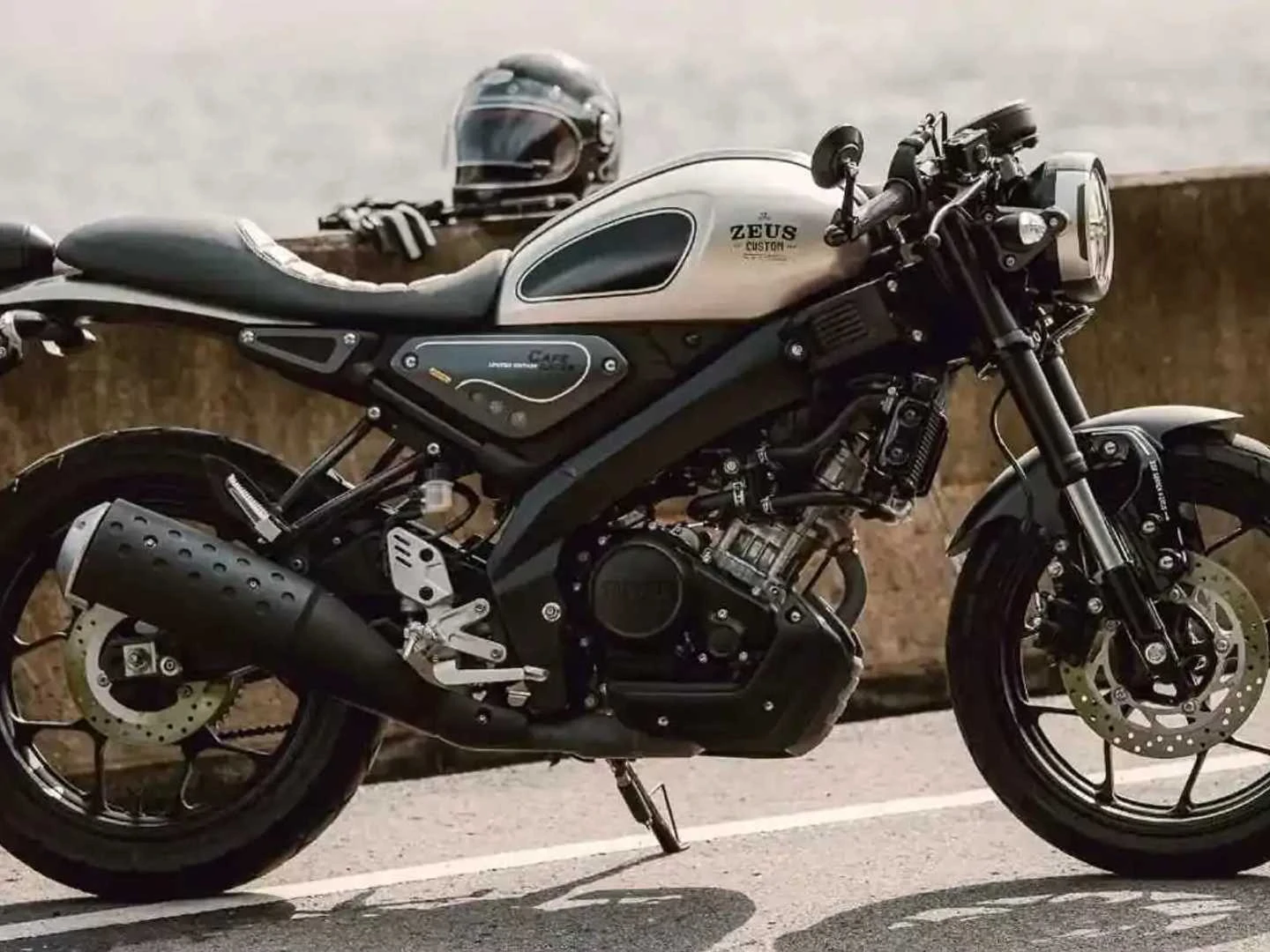 XSR155 CAFE RACER BY ZEUS CUSTOM WITH HIS ROAR 56 OFF XSR155 CAFE RACER BY ZEUS CUSTOM WITH HIS ROAR 56 OFF