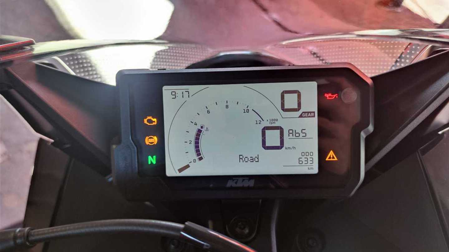 2022 KTM RC 200 First Ride Review