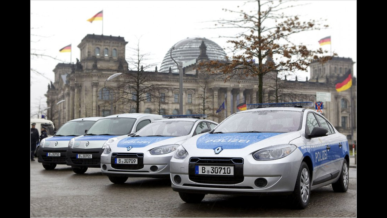 Starke Streifenwagen