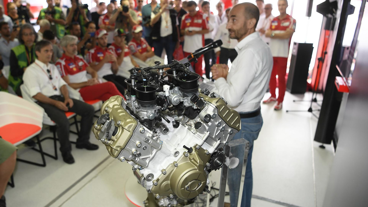 Ducati presenta en Misano el motor Desmosedici Stradale V4, derivado de ...