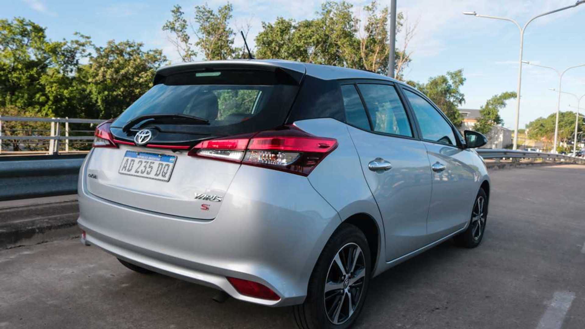 Crítica: Toyota Yaris Hatchback S CVT