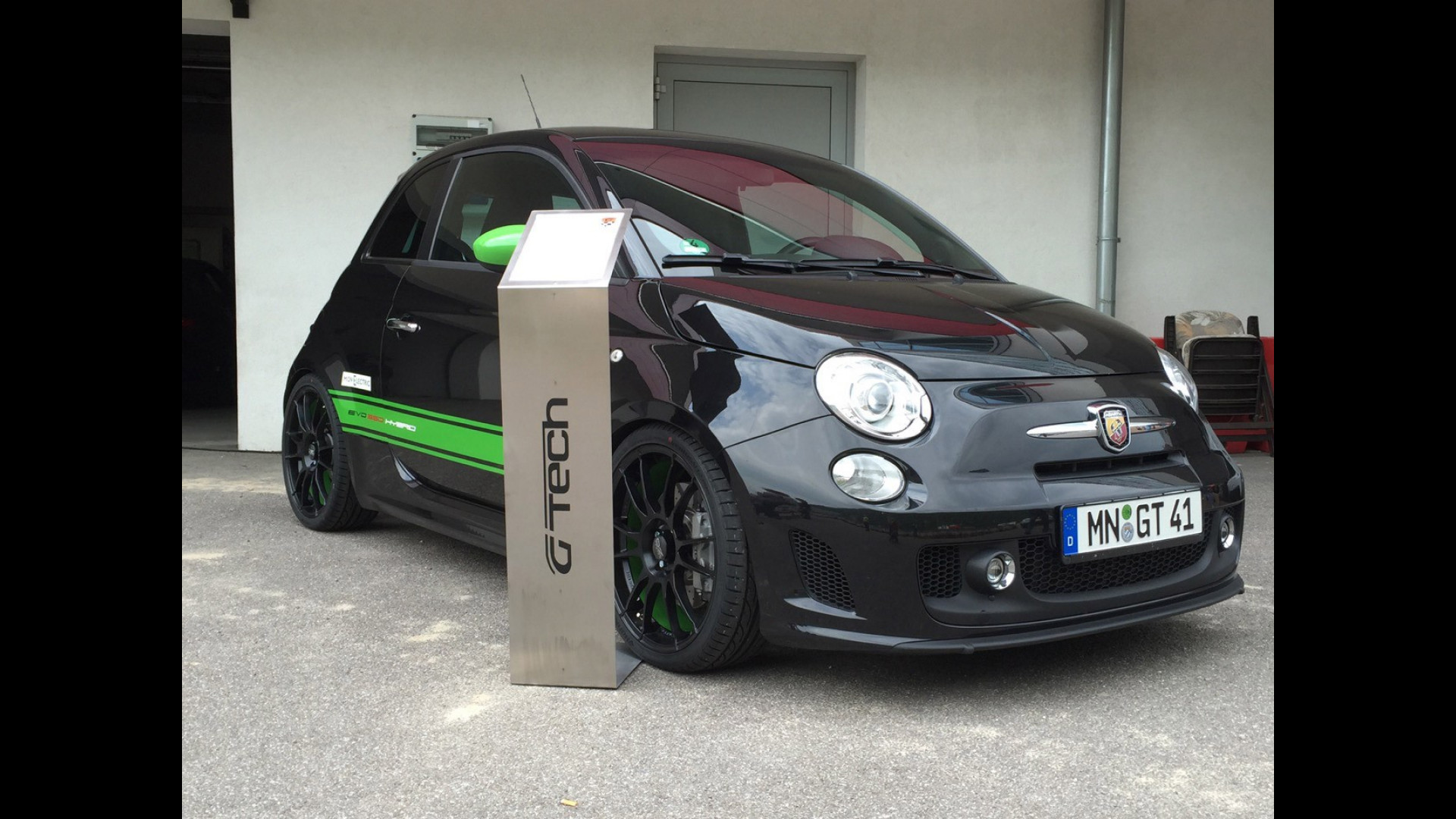 G-Tech 500 Evo 350 Hybrid, l'Abarth 595 è una belva 4x4
