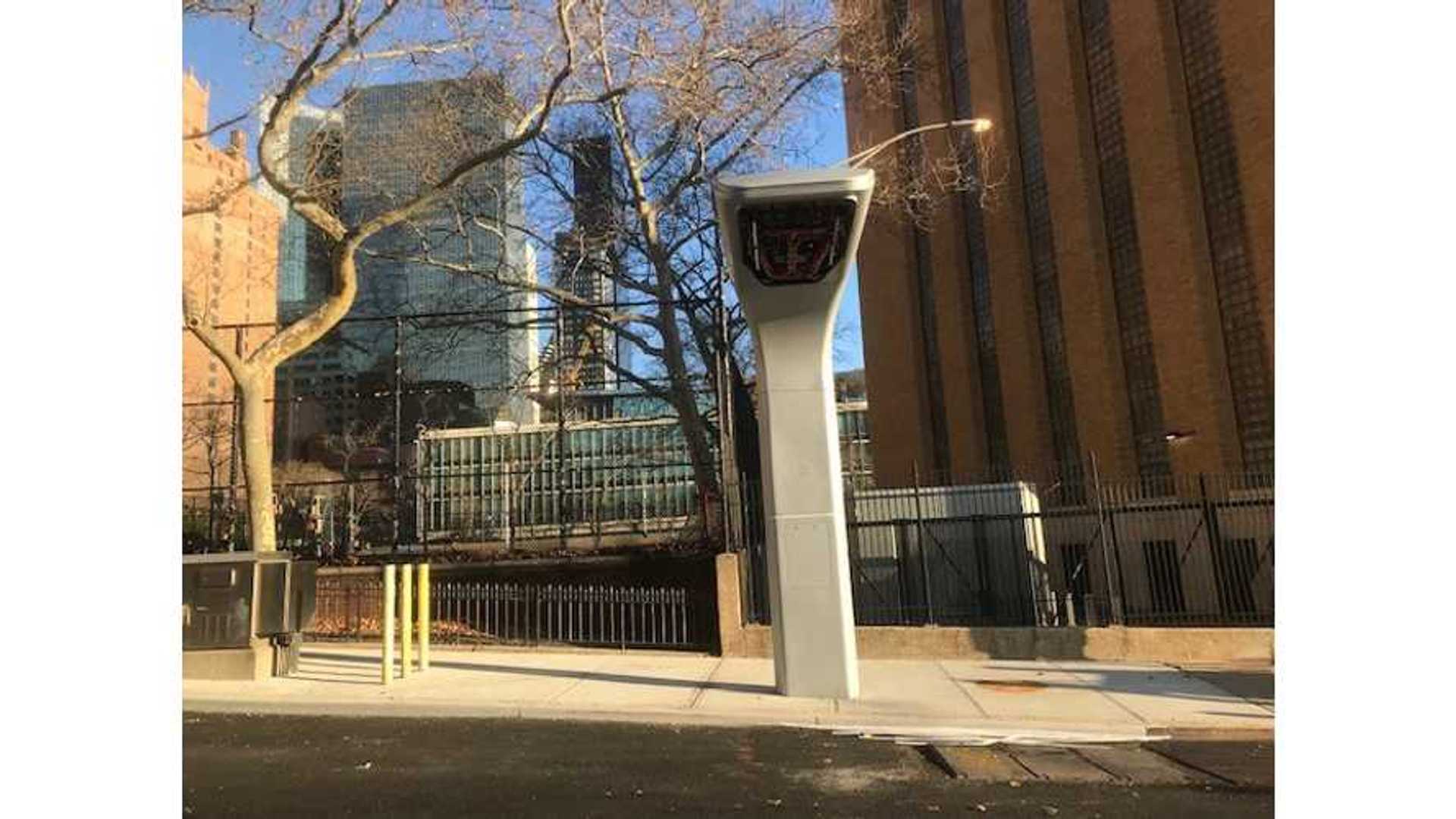 New Flyer Launches U.S.' First OppCharge Charging Stations