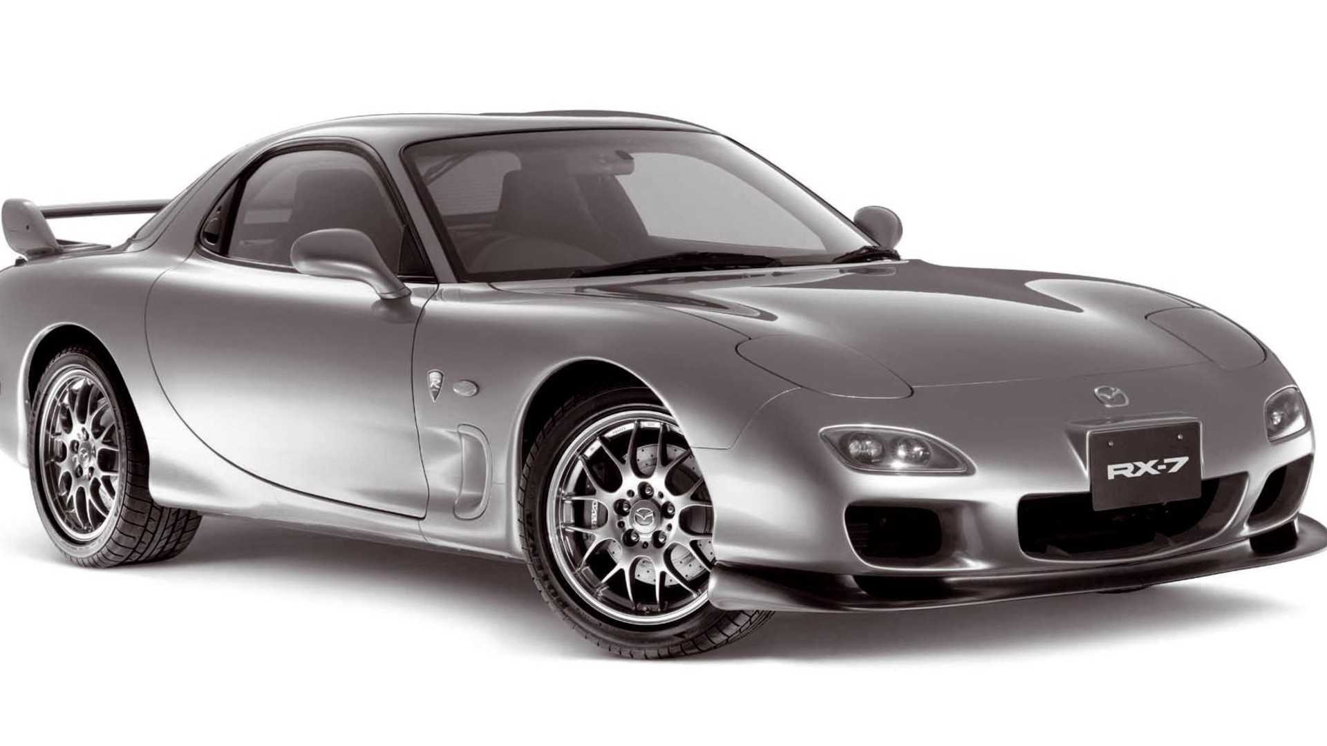 This is why we love the Mazda RX-7 | Motorious