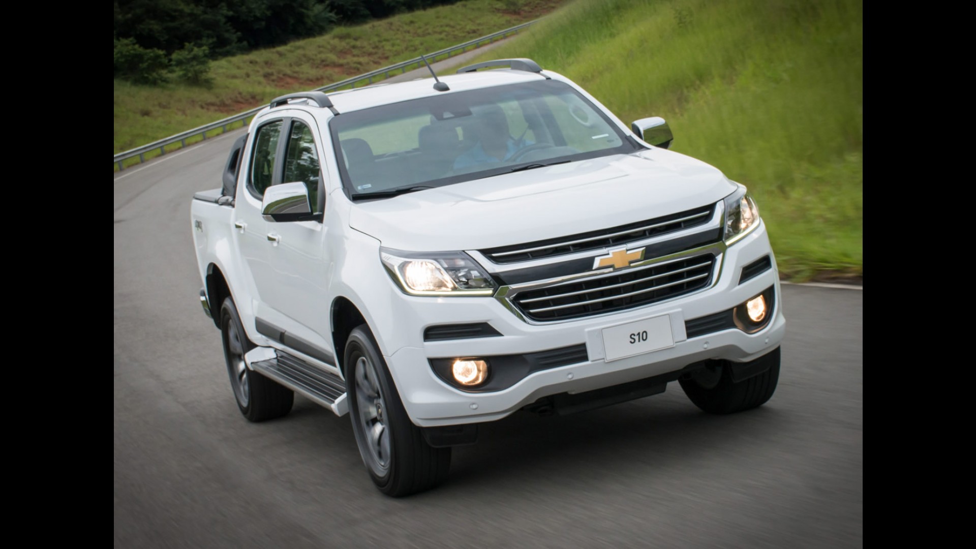 Nova Chevrolet S10 2017: tabela completa de versões, itens de série e ...