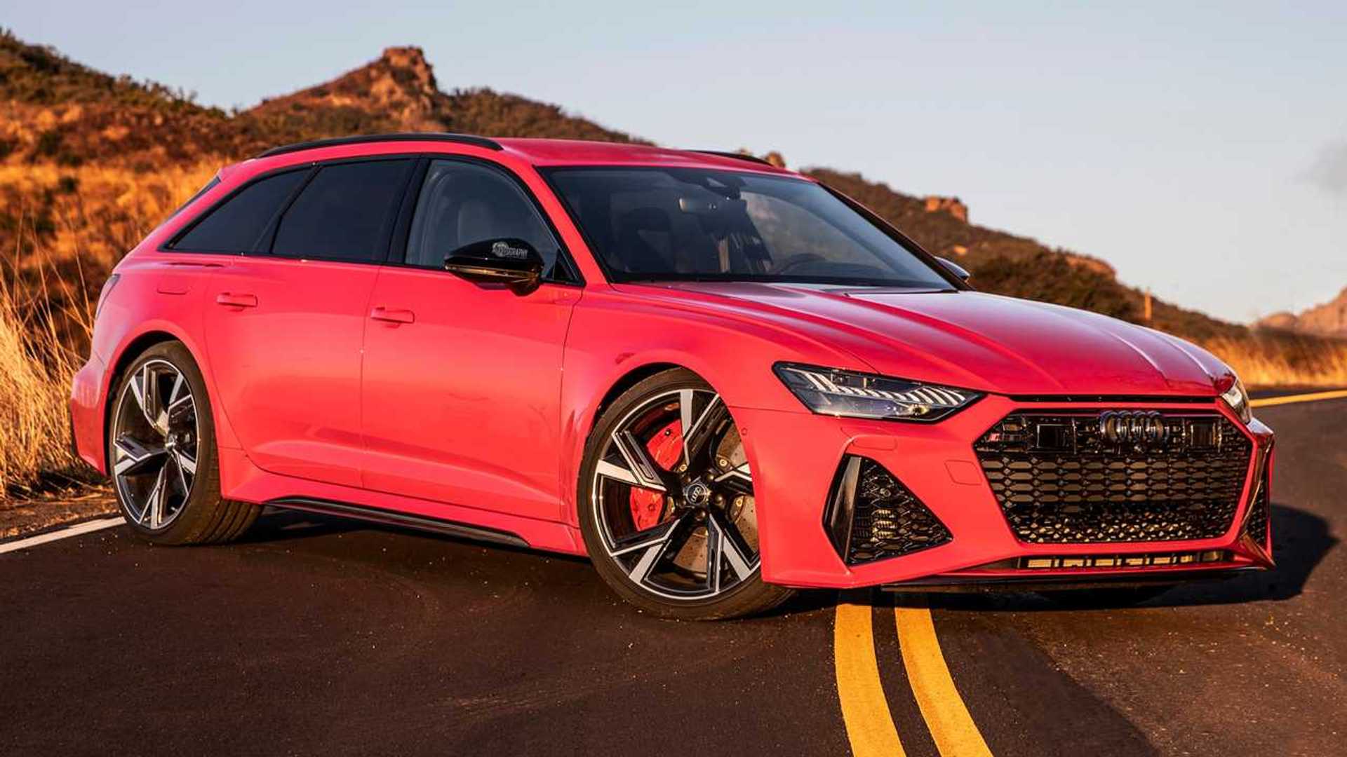Watch The 2021 Audi RS6 Avant Accelerate Like A Supercar Watch The 2021 Audi RS6 Avant Accelerate Like A Supercar