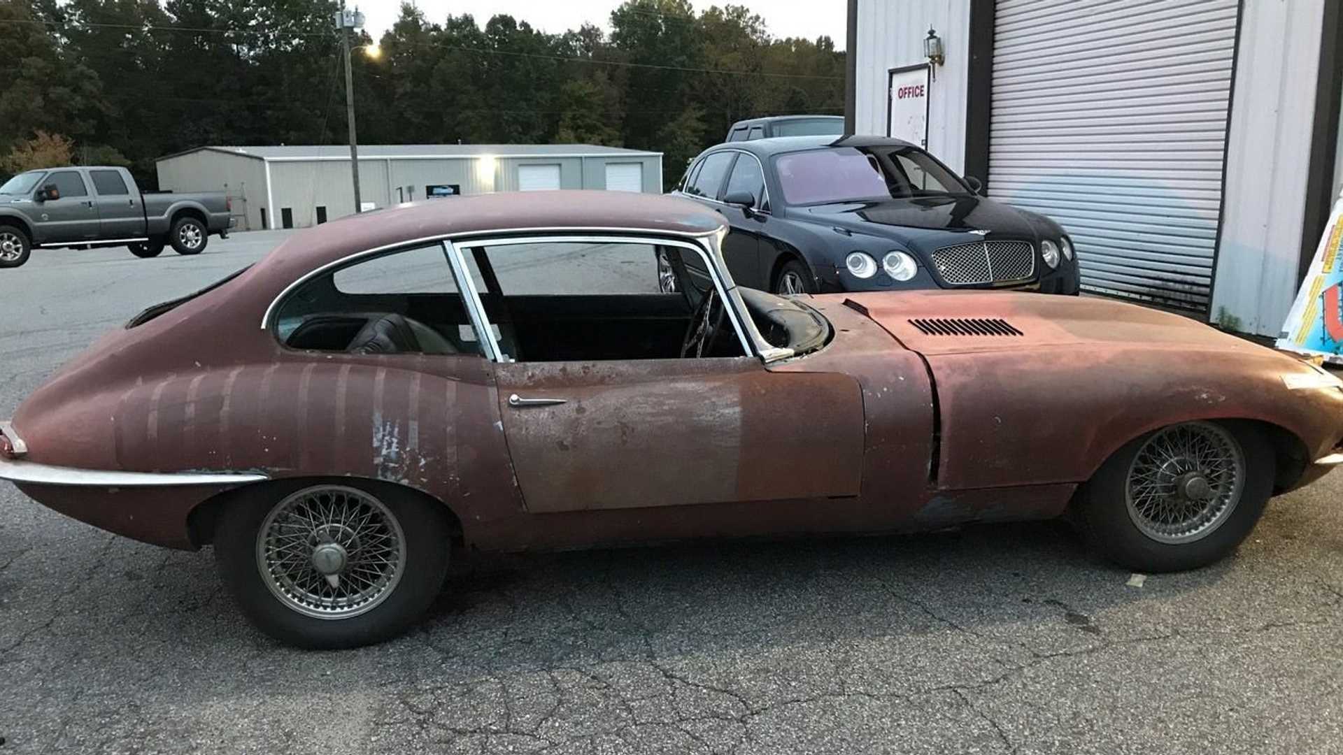 Buy This Barn Find 1967 Jaguar XKE Project For Under $16K | Motorious