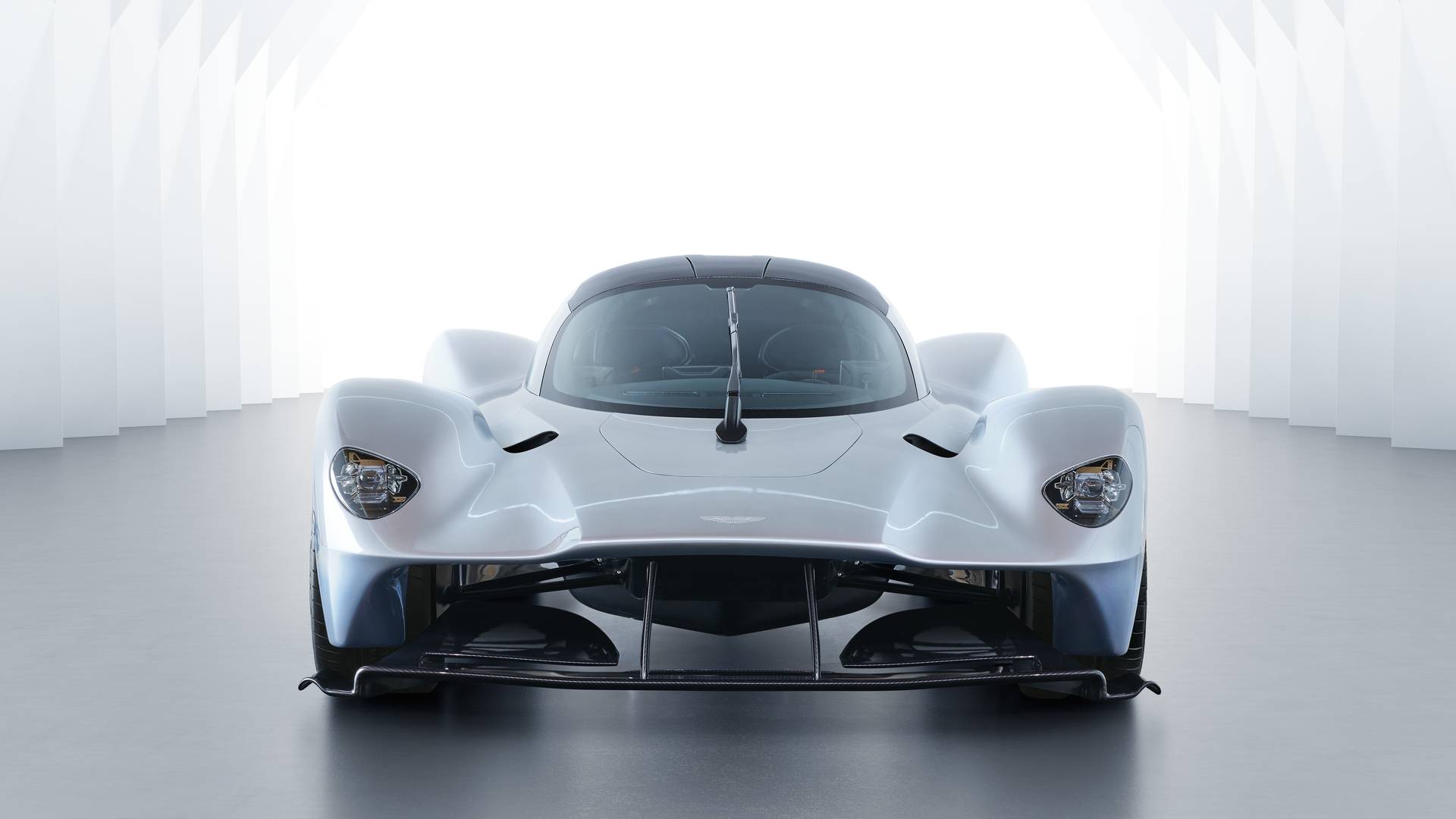 L'Aston Martin Valkyrie, une prouesse technique et aérodynamique