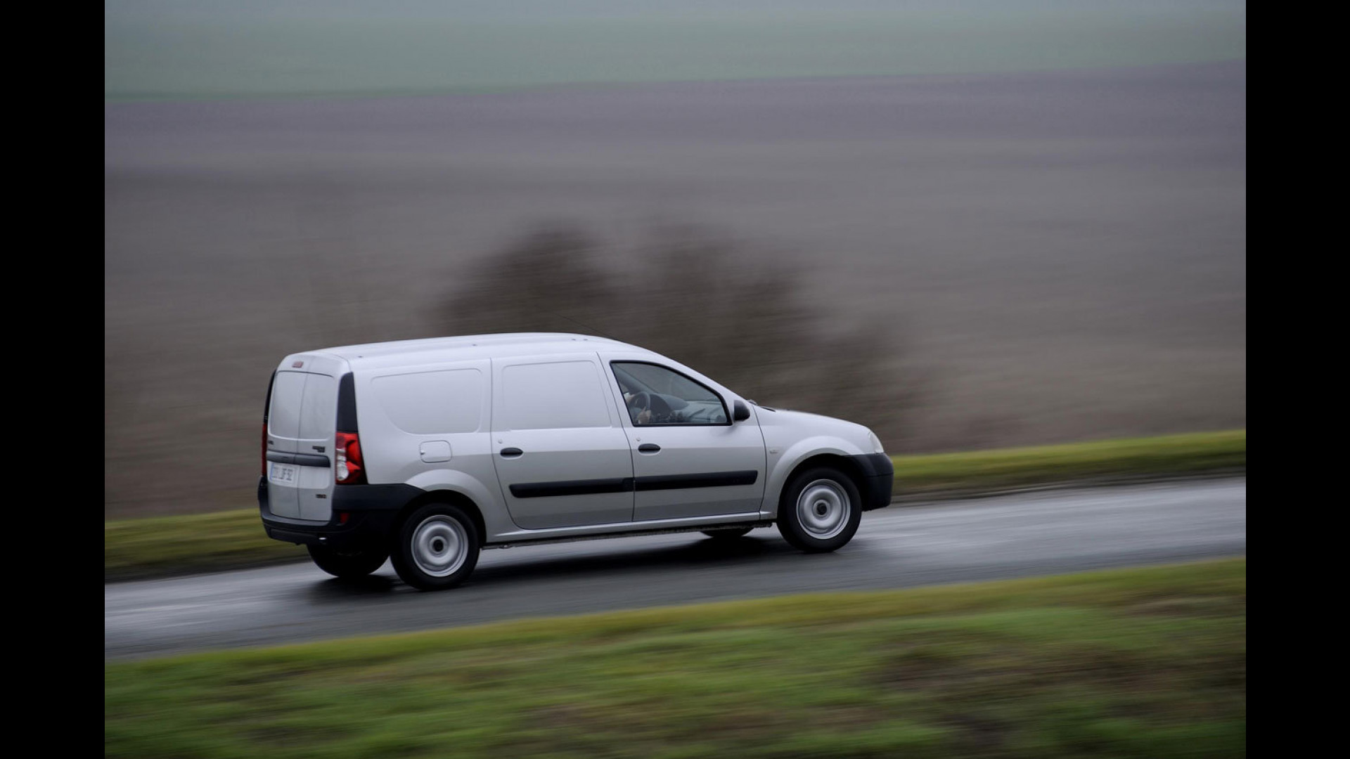 Nuove Dacia Logan pick-up e Logan van