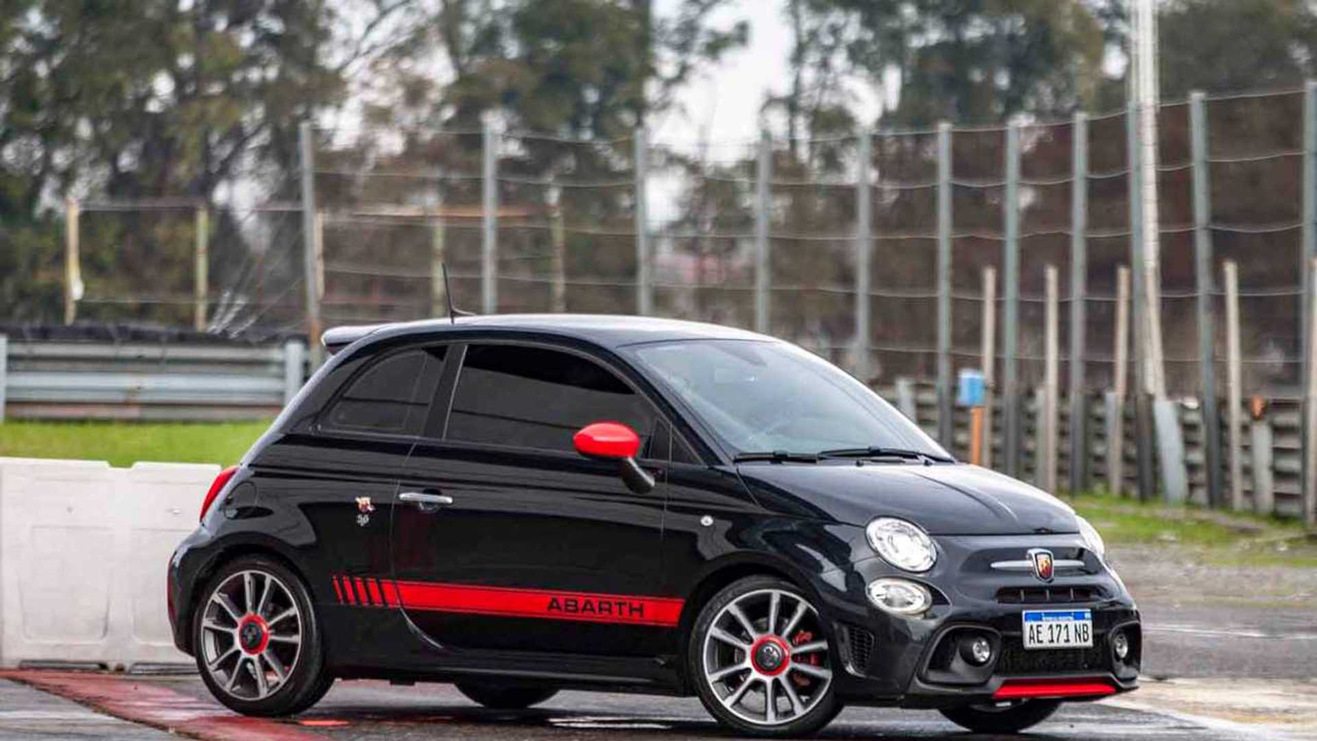 Fiat lançará novo SUV e série especial do Cronos em 2022