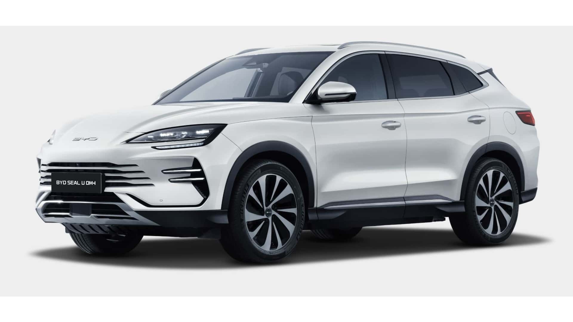 Nuevo BYD SEAL U DM-i 2025: gran SUV PHEV, 218 CV, etiqueta 0… ¡29.990