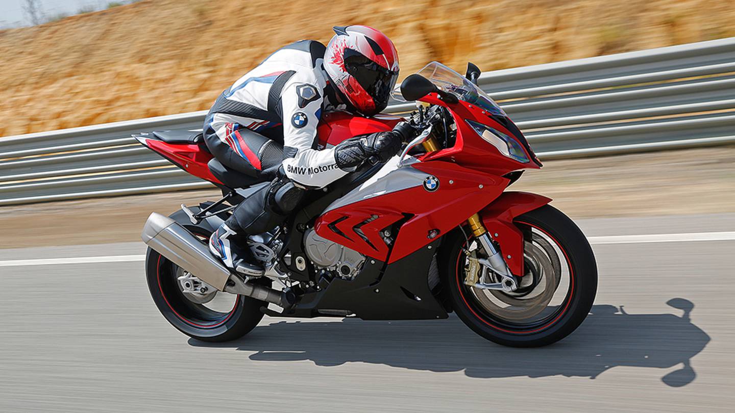 BMW's Fast Bike Just Got Faster: the 200hp 2015 BMW S1000RR - 2014 Intermot