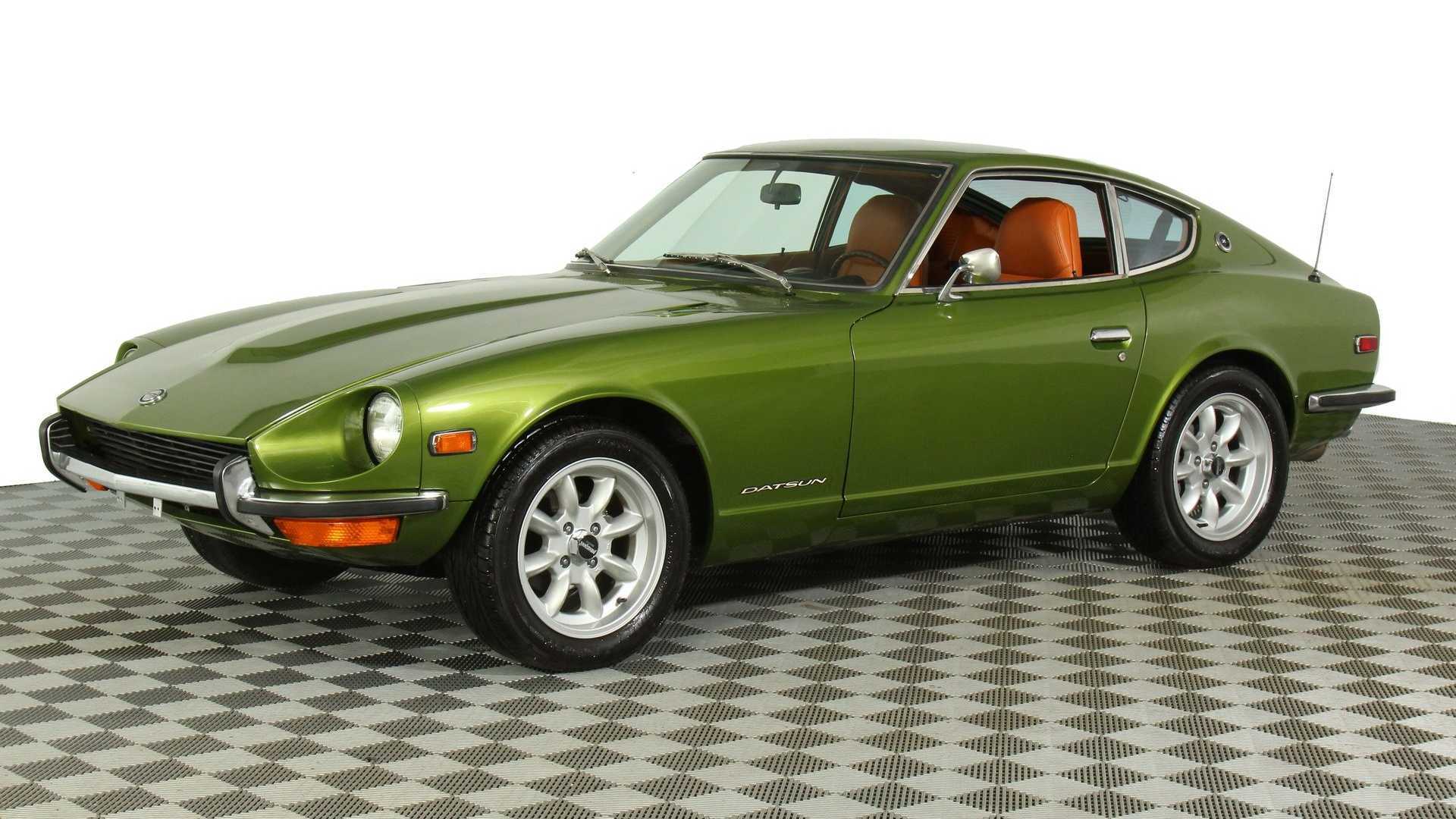 Drive Some Japanese Goodness With This 1972 Datsun 240Z Motorious
