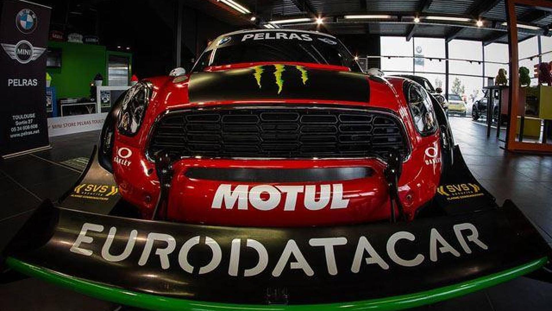 MINI Countryman getting ready for Pikes Peak [video]